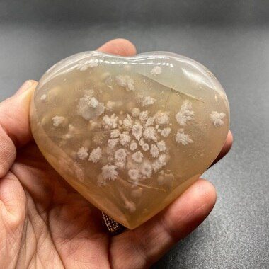 Flower Agate: The Feminine Rising – Enter The Earth